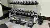 【方南町5分】ONIパワーラック、IVANKOバーベル235kg、ダンベル83kg等 こだわり抜いた機材の圧倒的トレーニング空間の写真2