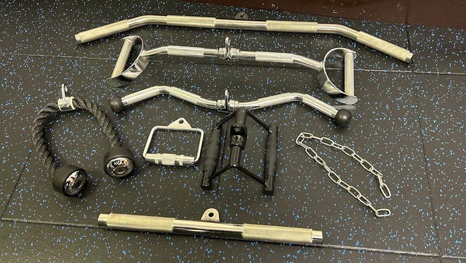 【方南町5分】ONIパワーラック、IVANKOバーベル235kg、ダンベル83kg等 こだわり抜いた機材の圧倒的トレーニング空間の写真8