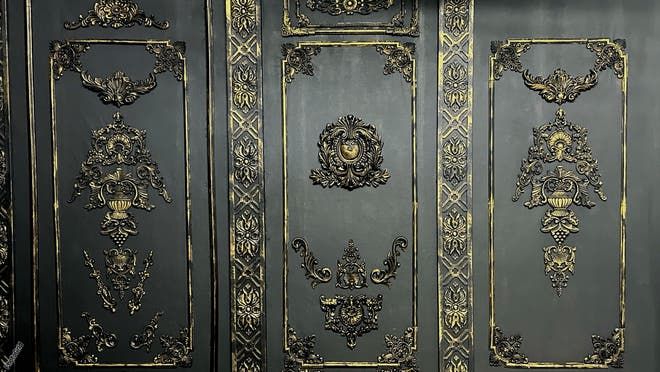 漆喰の白壁スタジオ/黒漆喰壁/ゴシック/姫系/ロココ/バロック/壁面一杯の花壁/24hの写真11