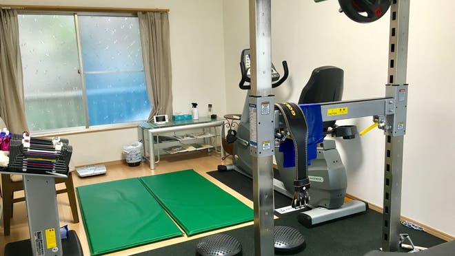 アパートの一室をリノベーションした本格的なトレーニングジム 気楽にトレーニングしたい方やトレーナーにおすすめ <無料駐車場完備>の写真4