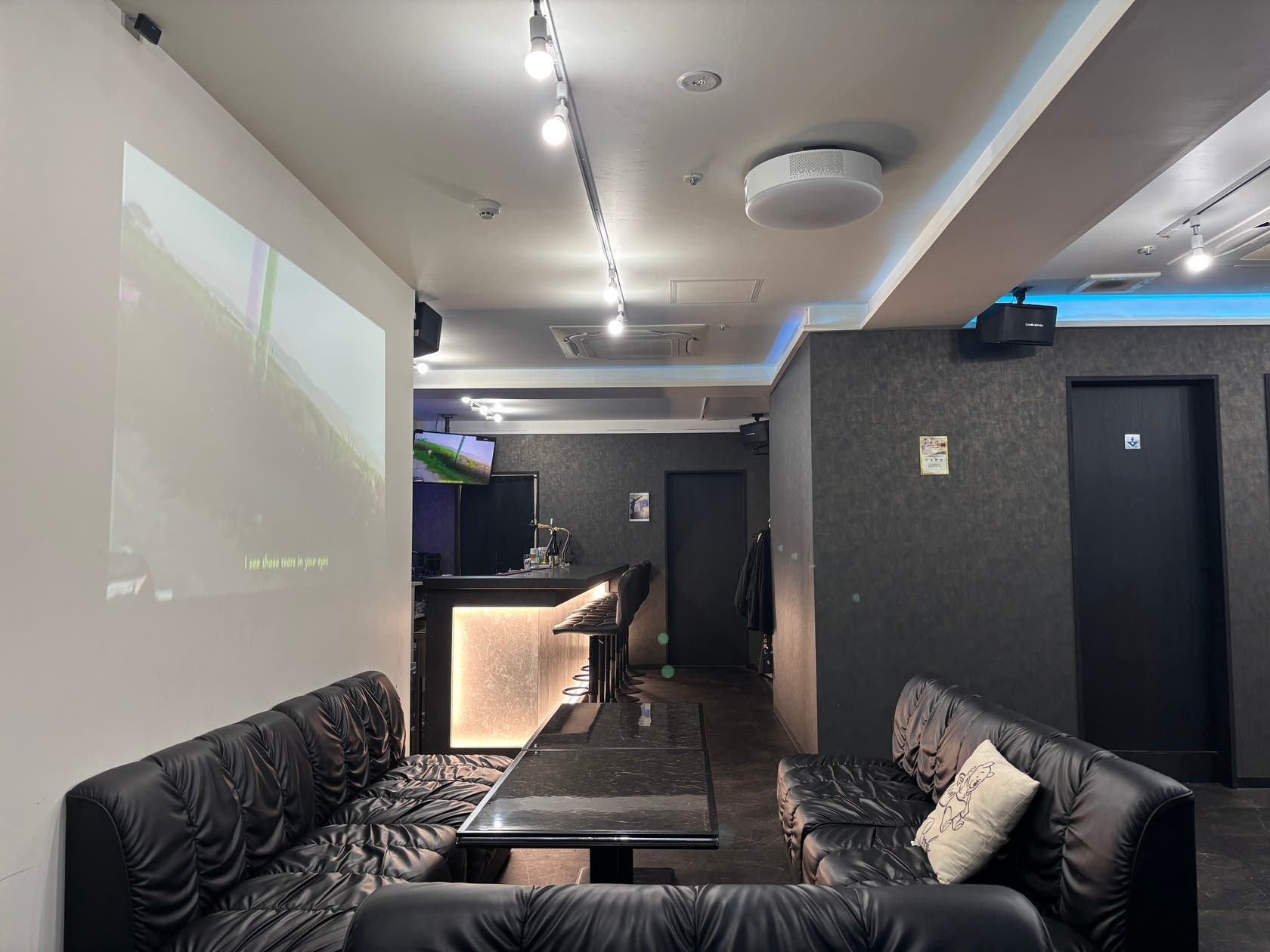 天神駅徒歩7分！ 予約再開しました！！大人数対応のオールマイティスペース！カラオケ/プロジェクター/スタッフ貸出などあります！の写真7