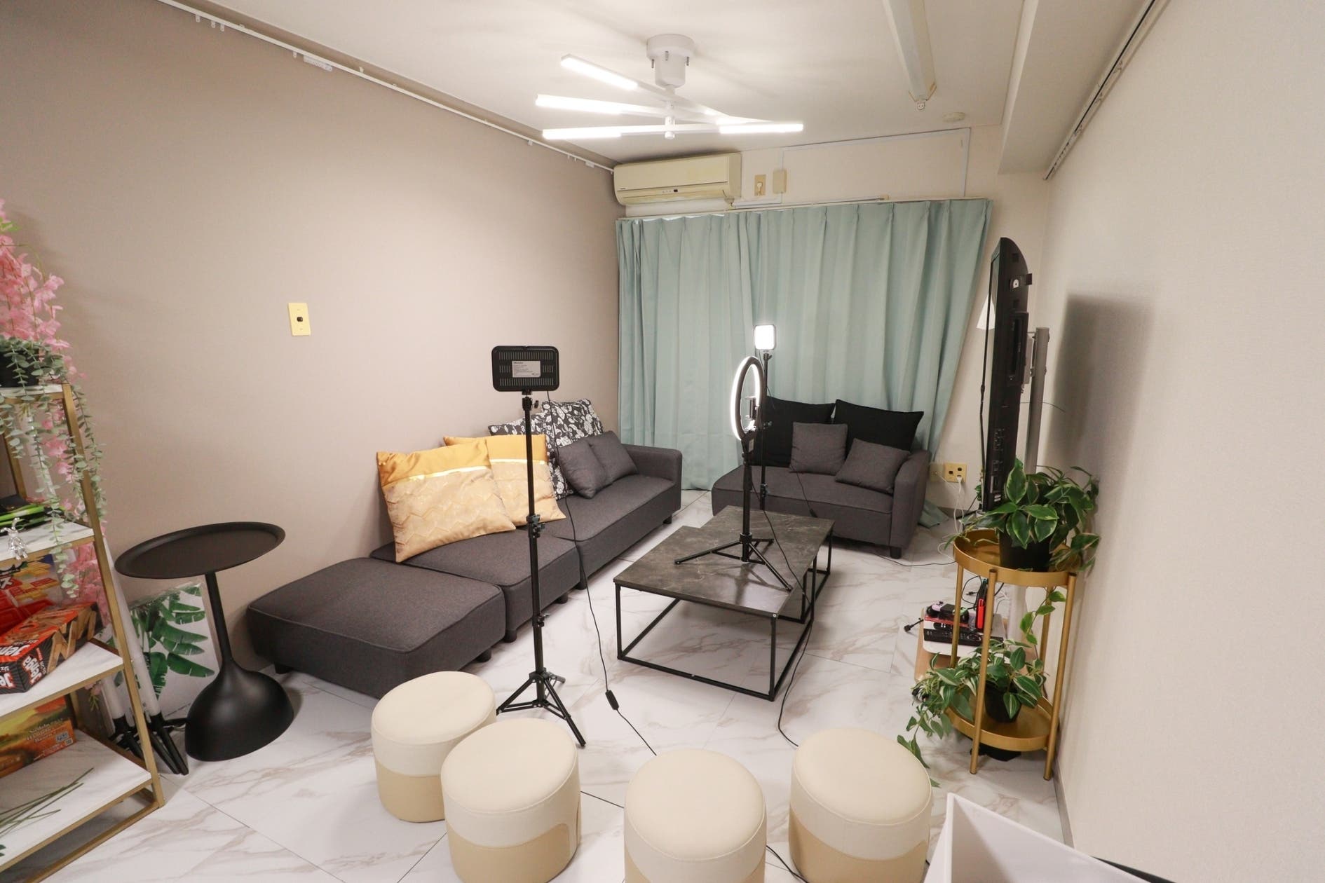 池袋駅徒歩5分🚶‍♂️推し活・オフ会・女子会に最適✨誕生日会・映画鑑賞🎬クリスマス会・忘年会にも使える撮影映え空間🌟の写真13