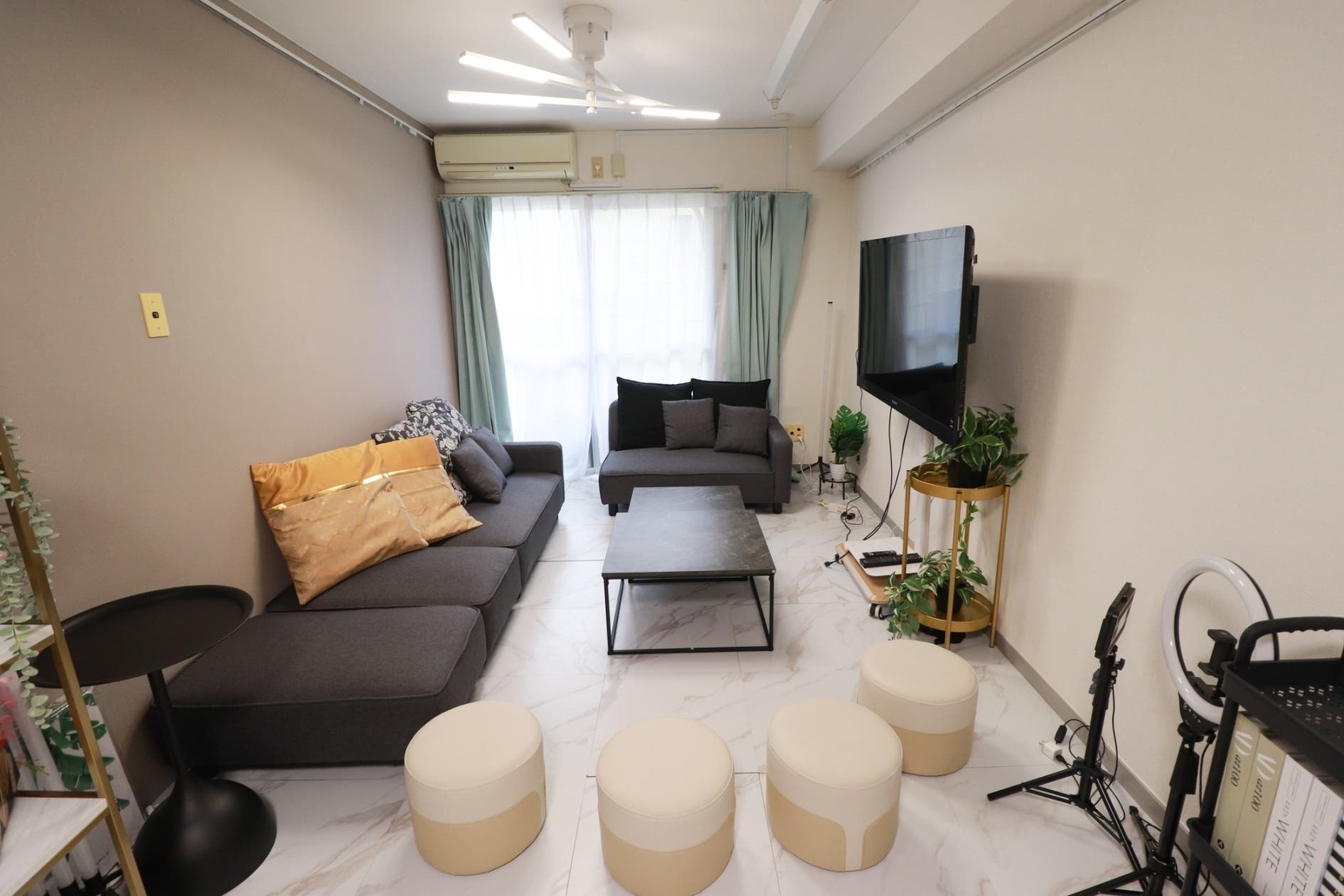 池袋駅徒歩5分🚶‍♂️推し活・オフ会・女子会に最適✨誕生日会・映画鑑賞🎬クリスマス会・忘年会にも使える撮影映え空間🌟の写真19