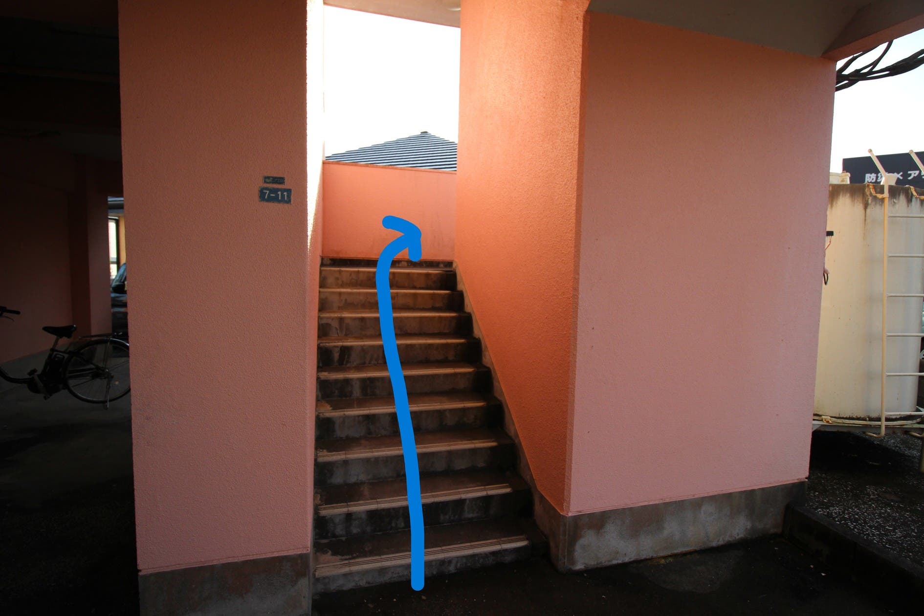 映画鑑賞🎥南宮崎駅徒歩8分🚶無料駐車場1台あり🚙映画館級100インチ大迫力プロジェクター🎥おしゃれデート💕推し活📺️の写真15