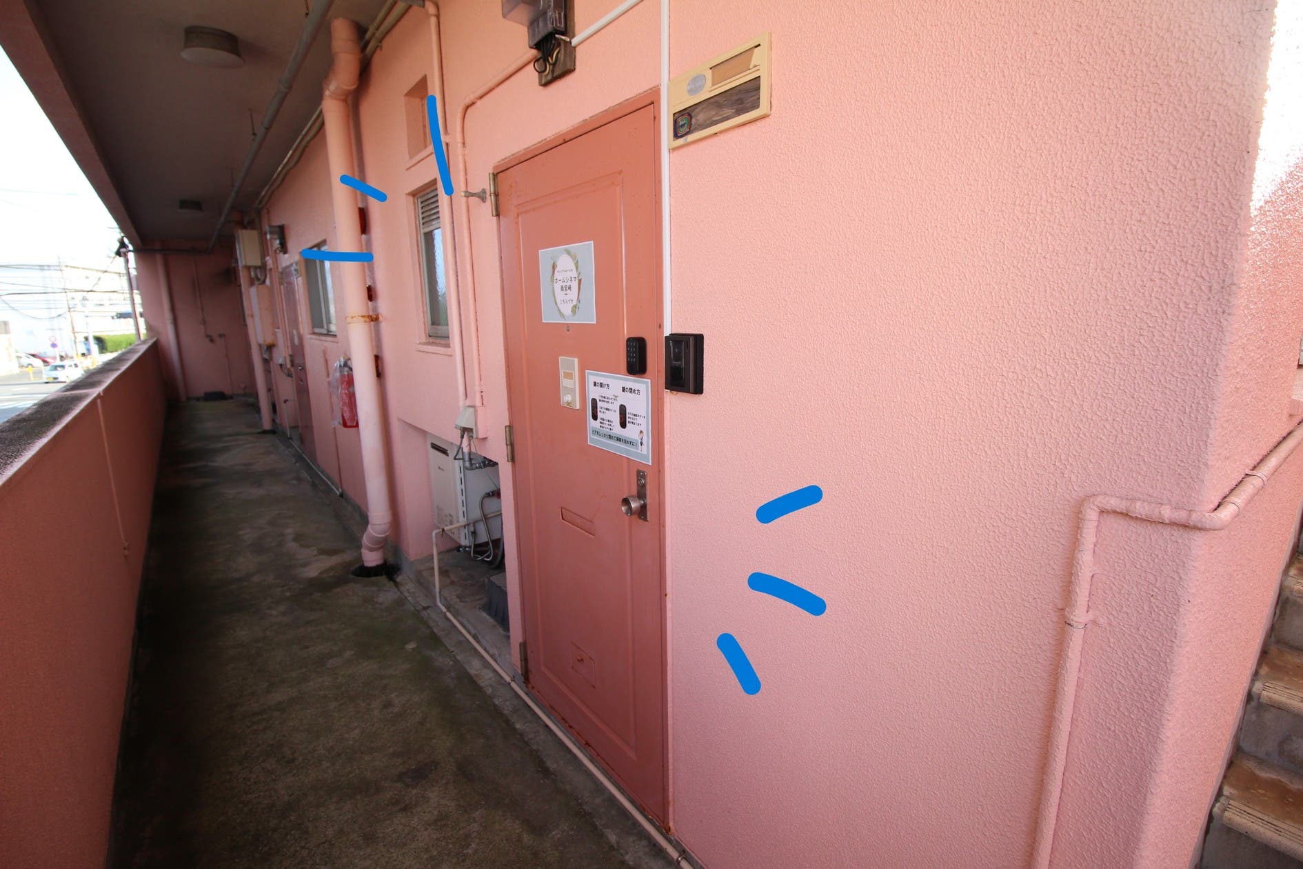 映画鑑賞🎥南宮崎駅徒歩8分🚶無料駐車場1台あり🚙映画館級100インチ大迫力プロジェクター🎥おしゃれデート💕推し活📺️の写真16