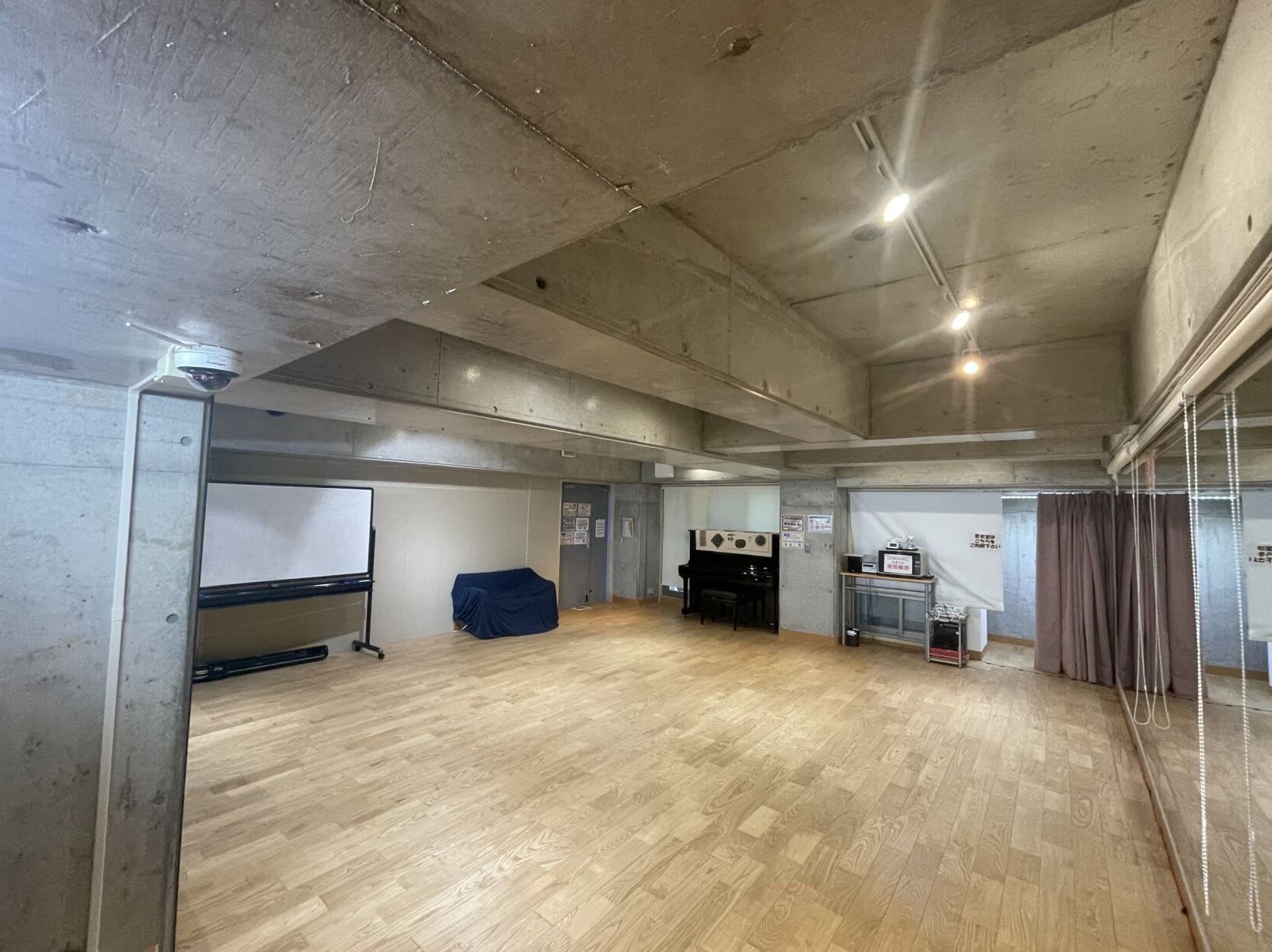 昨年OPEN！新宿駅西口6分！【エスポワール富士スタジオ】（49m²）ダンス12名、会議等18名程利用可能！の写真2