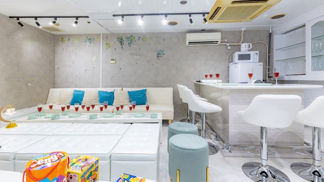 NEW🎉最大43名🉐東梅田駅2分🥳大人気ゲーム機🎮女子会💗推し活🌟タコパ🐙パーティ🥂24H🏪Neige梅田の写真24