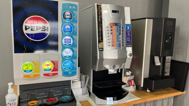 【個室席】※天井空きあり Wi-Fi、電源、フリードリンク付 静岡インター目の前 駐車場無料のコワーキングスペースの写真4