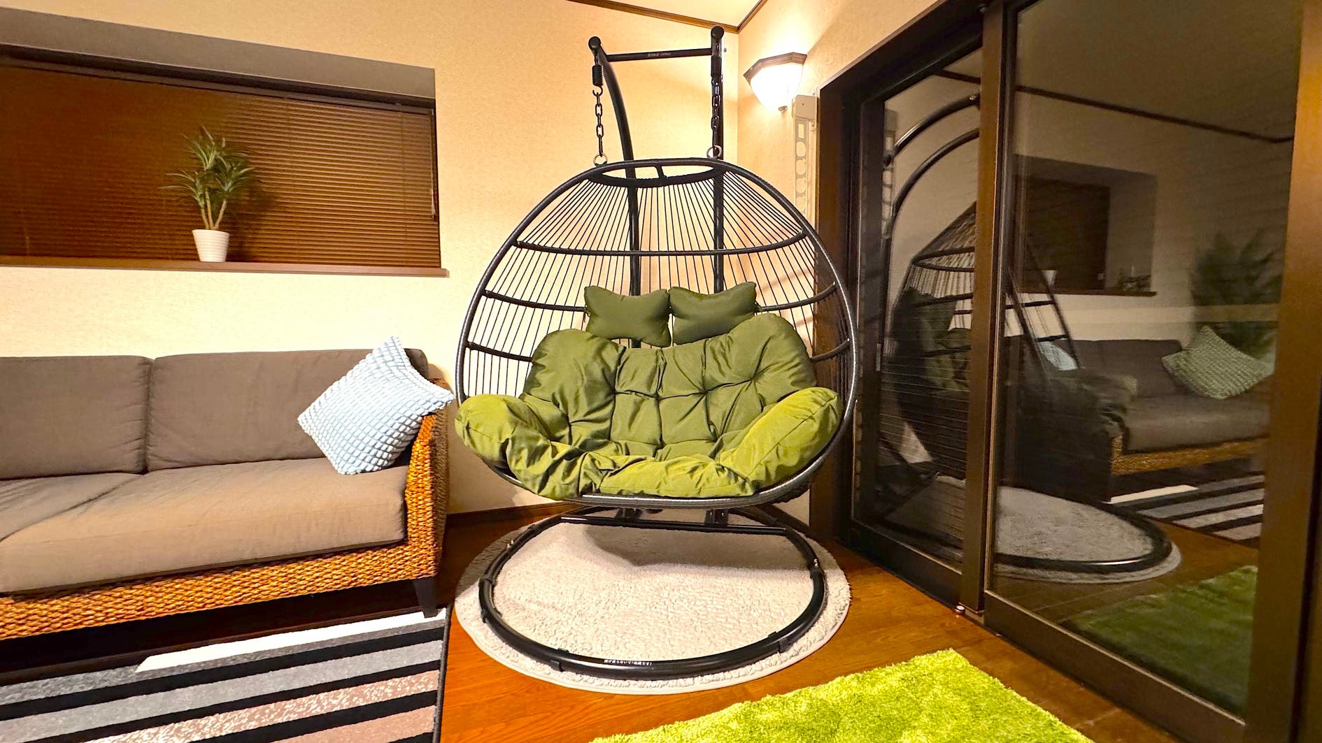 戸建ての２階で広々空間✨まったり時間を過ごすのにピッタリ😆２F号室の写真7