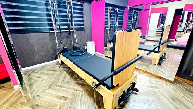 \\話題のマシンピラティス(タワー付きリフォーマー)スタジオ!!// プライベート~ペアレッスンに最適!の写真10