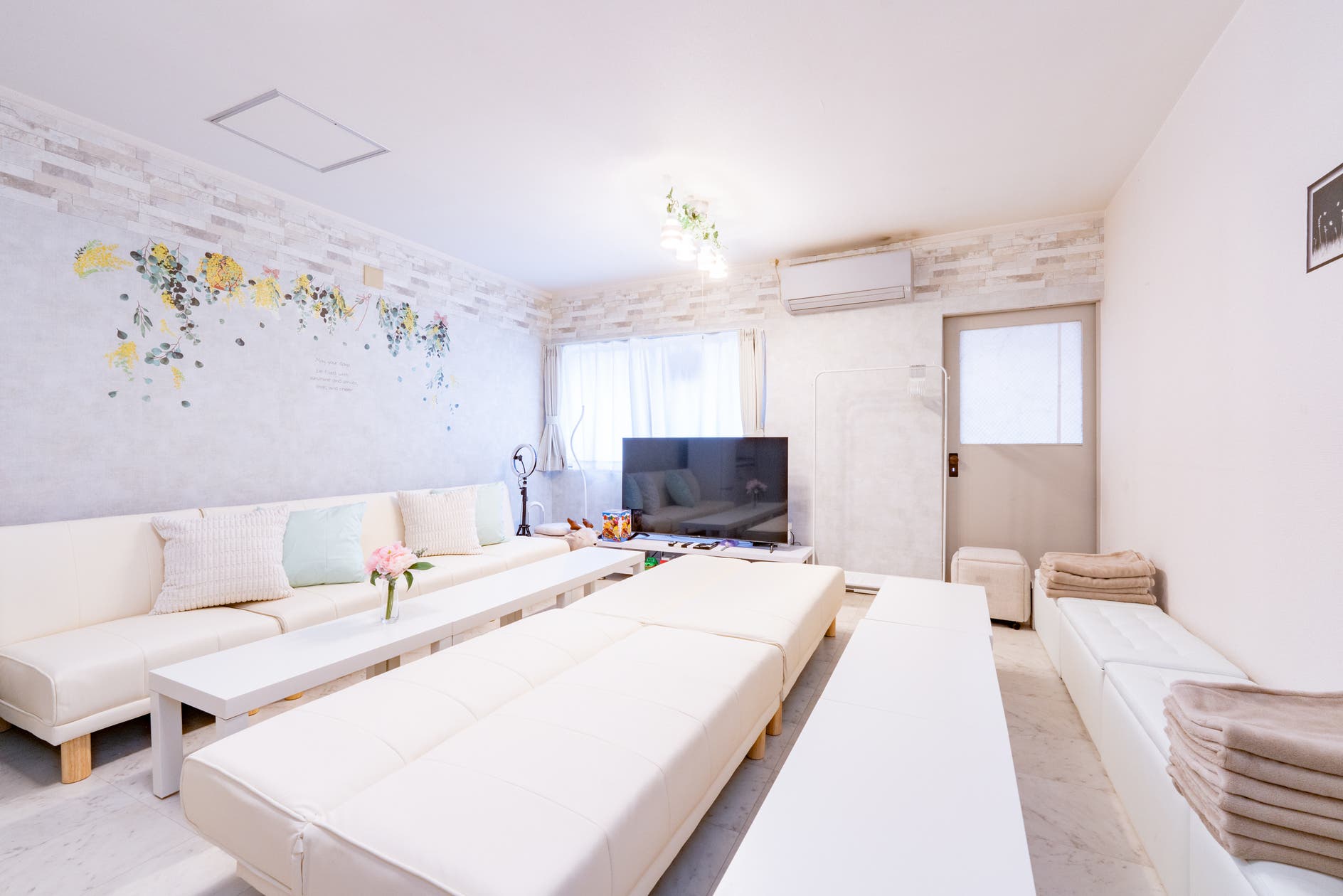 セレコレ🌳クリスマス☃️最大31名🉐駅1分🥳ゲーム機🎮女子会💗推し活🌟撮影📷パーティ🥂飲み会🍻ivory新橋の写真7