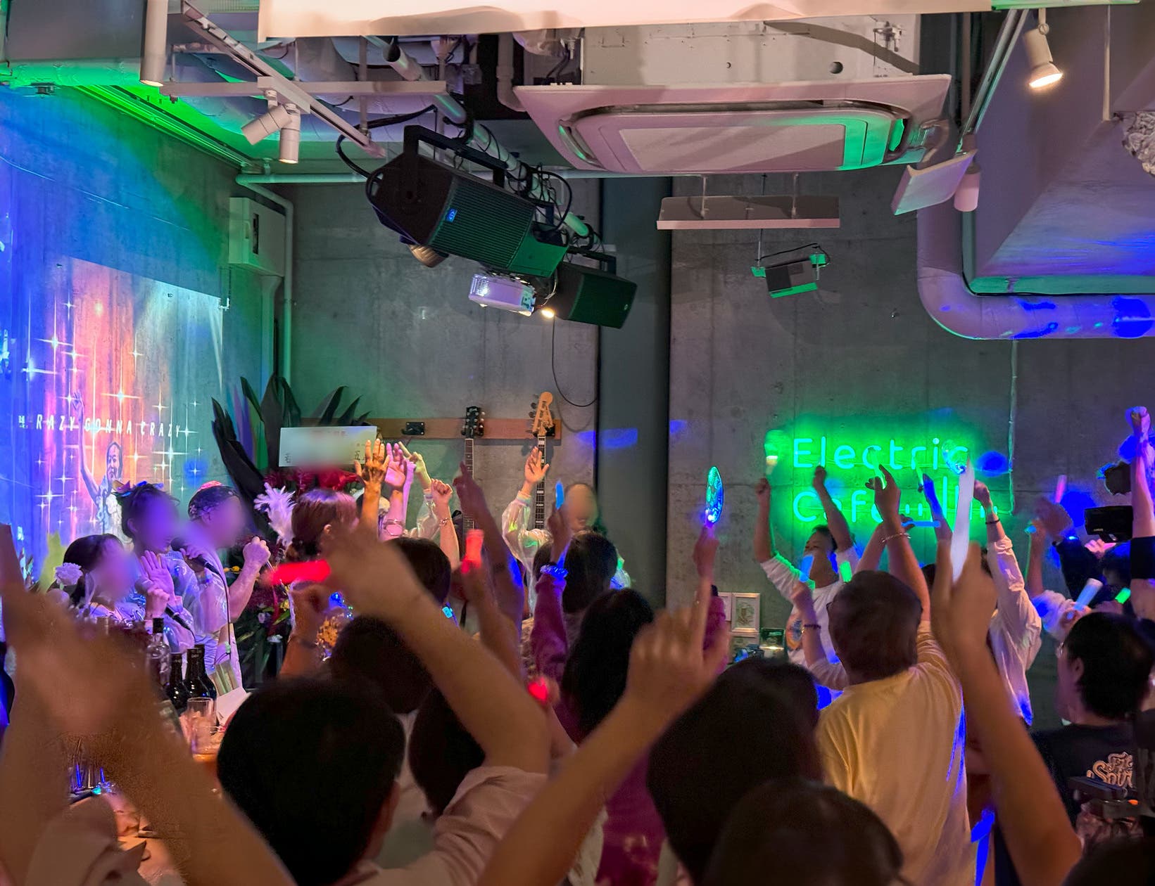 ✨🎉PARTY・LIVEに最適！テラス＆屋上付き！外苑前6分の多目的レンタルスペース「エレクトリックカフェ」の写真10