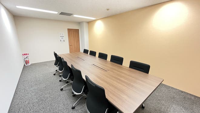 ⭐NEW⭐【六本木一丁目駅徒歩5分】🛜無線Wi-Fi無料✨会議・WEBセミナー・ZOOM快適ビジネス仕様!2階MTGルームHの写真1