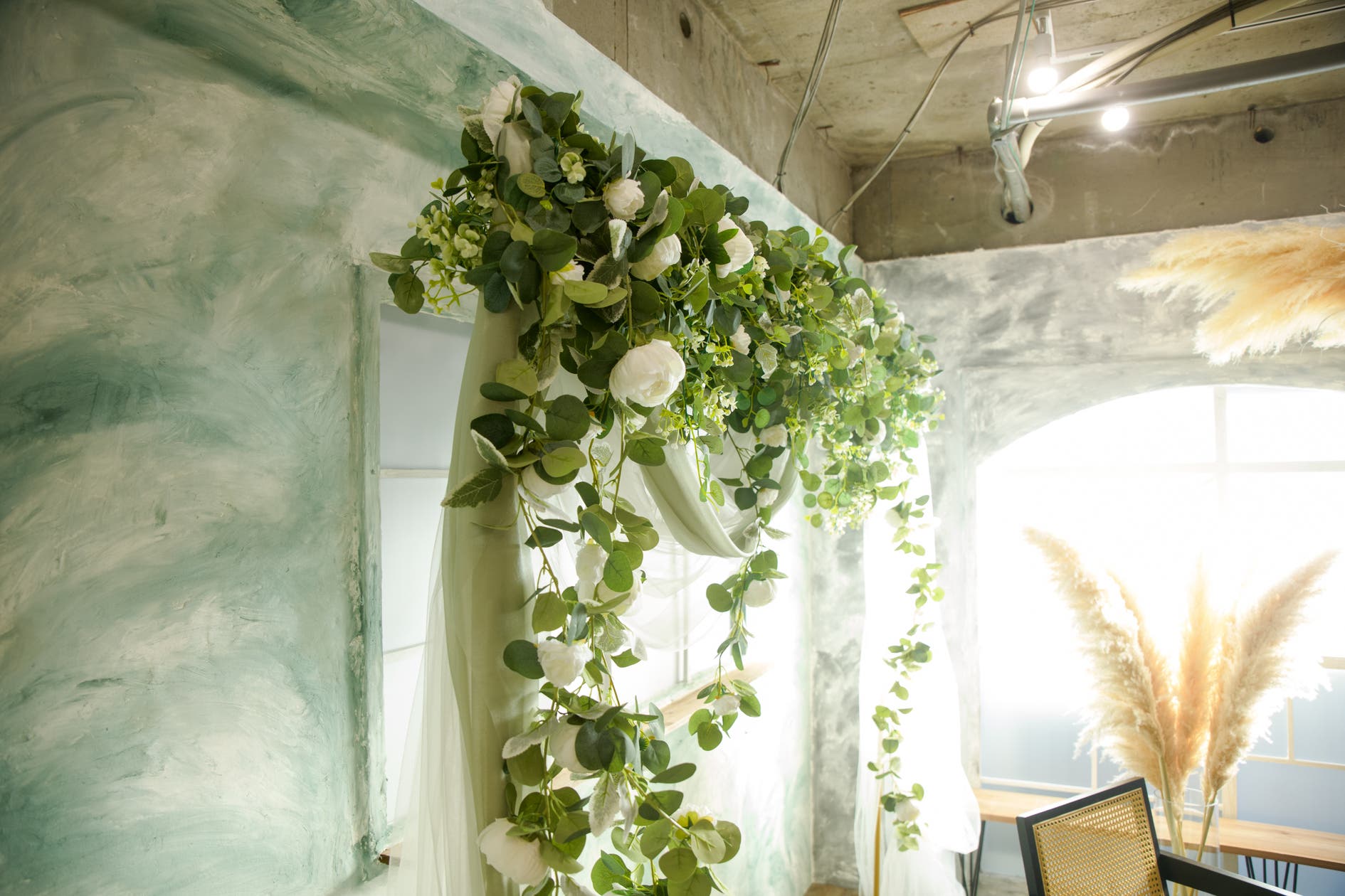 快適にいい写真をお安く💓高田馬場駅５分🌟ドライフラワー造形｜かすみそう｜漆喰壁｜レンガ壁｜カーテン装飾撮影機材無料！の写真18