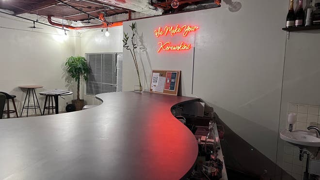 東銀座駅徒歩3分 | 貸切Bar🍸推し活🤍オフ会💫多用途活用可能なレンタルキッチン付きBarスペースの写真7