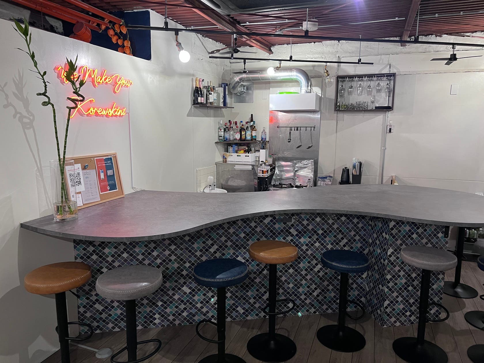 東銀座駅徒歩3分 | 貸切Bar🍸推し活🤍オフ会💫多用途活用可能なレンタルキッチン付きBarスペースの写真9