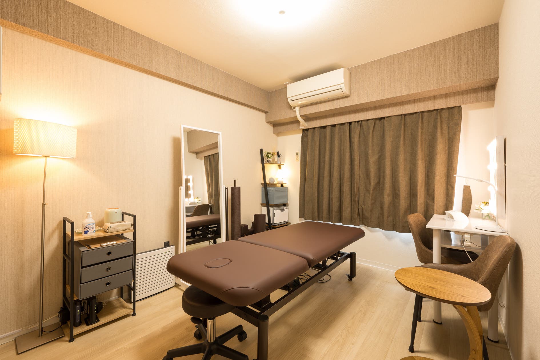 【JR新宿駅徒歩5分】完全個室のプライベートサロンNEW OPEN！の写真5