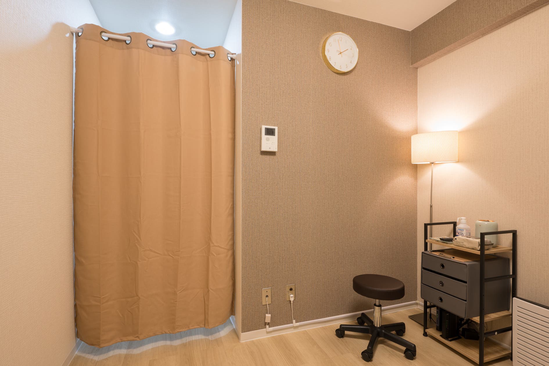 【JR新宿駅徒歩5分】完全個室のプライベートサロンNEW OPEN！の写真18