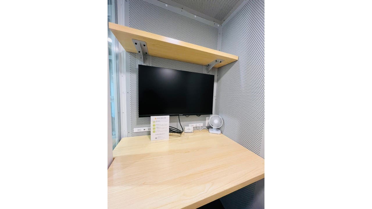 🌟1人のテレワークに🌟【東京駅徒歩5分｜コワーキングスペース｜8PS】完全個室/無料Wi-Fi/電源/31.5inモニターの写真3