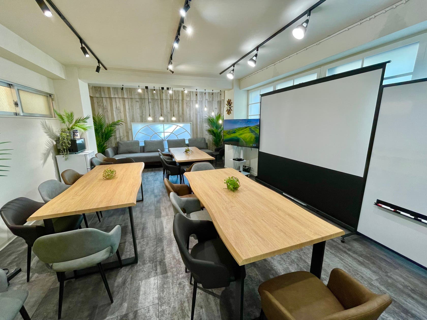 ✨New！懇親会OKの会議室 アルコール飲食OK♪✨秋葉原3分・定員25名・24時間・パーティー、ボドゲ、セミナーなどに🎉の写真4