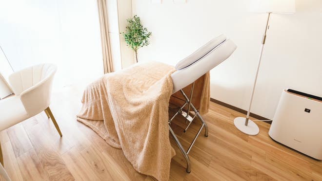 【2025.8.1 NEW OPEN🎀】エステ/マツエク/ネイル💅備品完備🤍シンプルで厳選された癒し空間💆♂️ の写真1