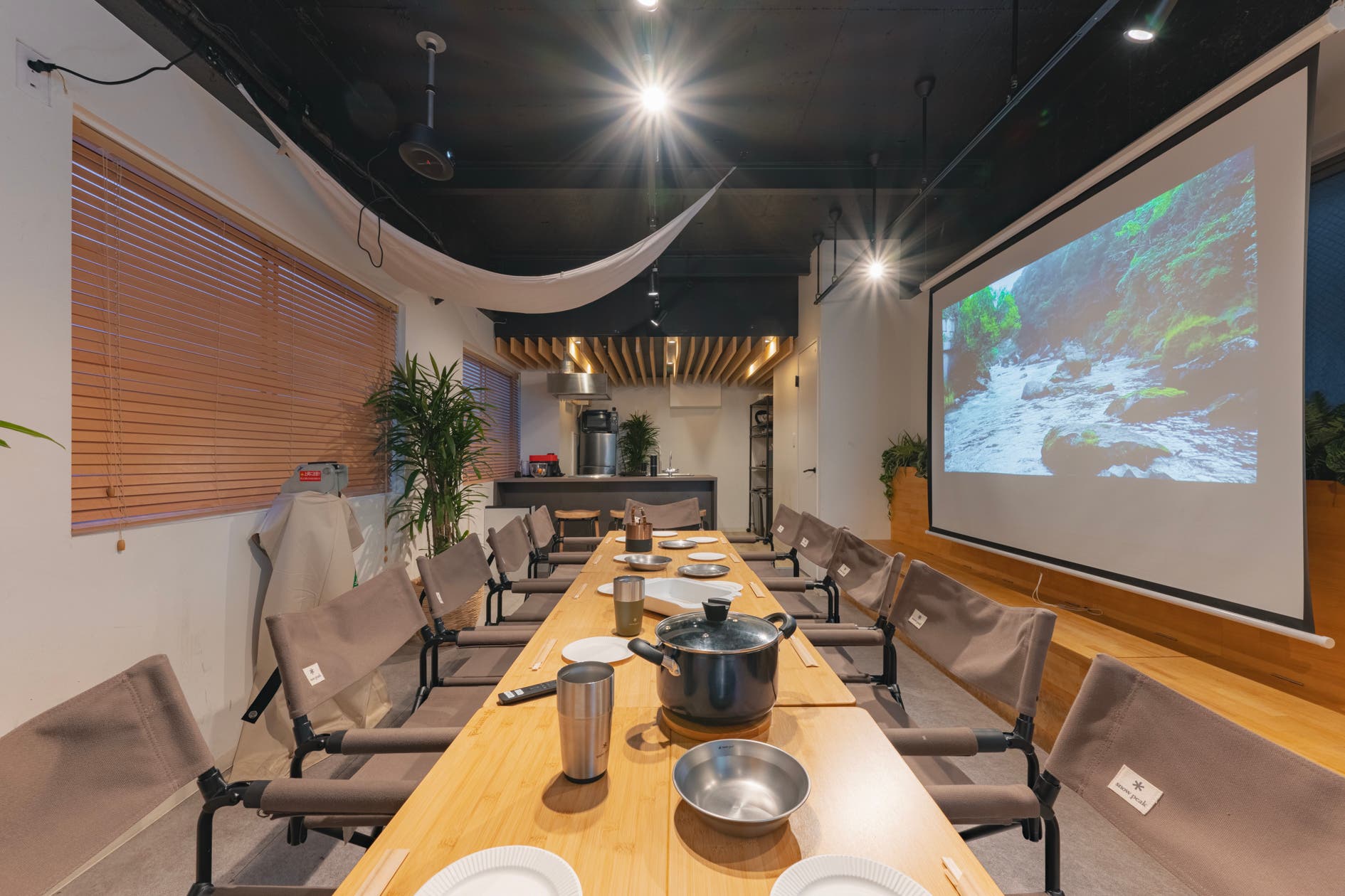 スペモ⛺クリスマス🎄新宿駅1分😳キャンプ🔥BBQ🍖プロジェクター🎥399_SpemoCampingSpace新宿の写真11