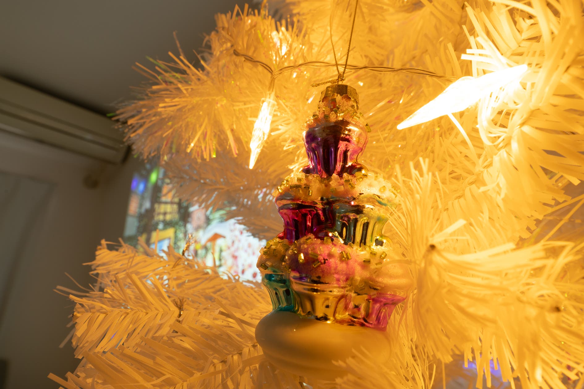 🤍♡スノーホワイト天王寺駅前❄️♡🤍ホワイトツリー🎄天王寺すぐ！ホワイトインテリア♡おうちデート♡女子会♡推し活♡鑑賞会の写真9