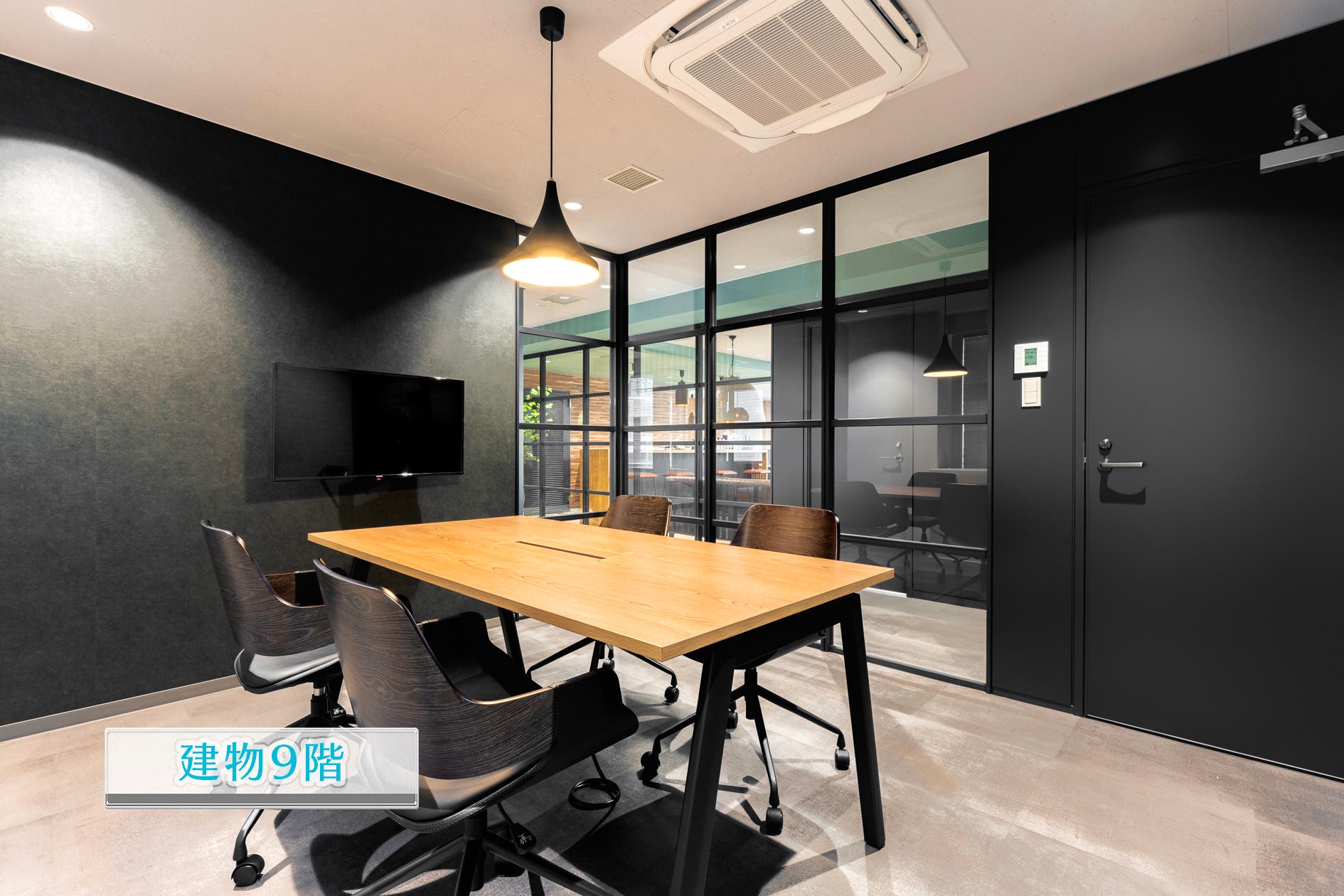 スペモ🏰会議💻ワークショップ📖モニター完備✨勉強会👨‍🏫テレワーク💻作業部屋✍️502_SpemoWork池袋2nd（9階）の写真1