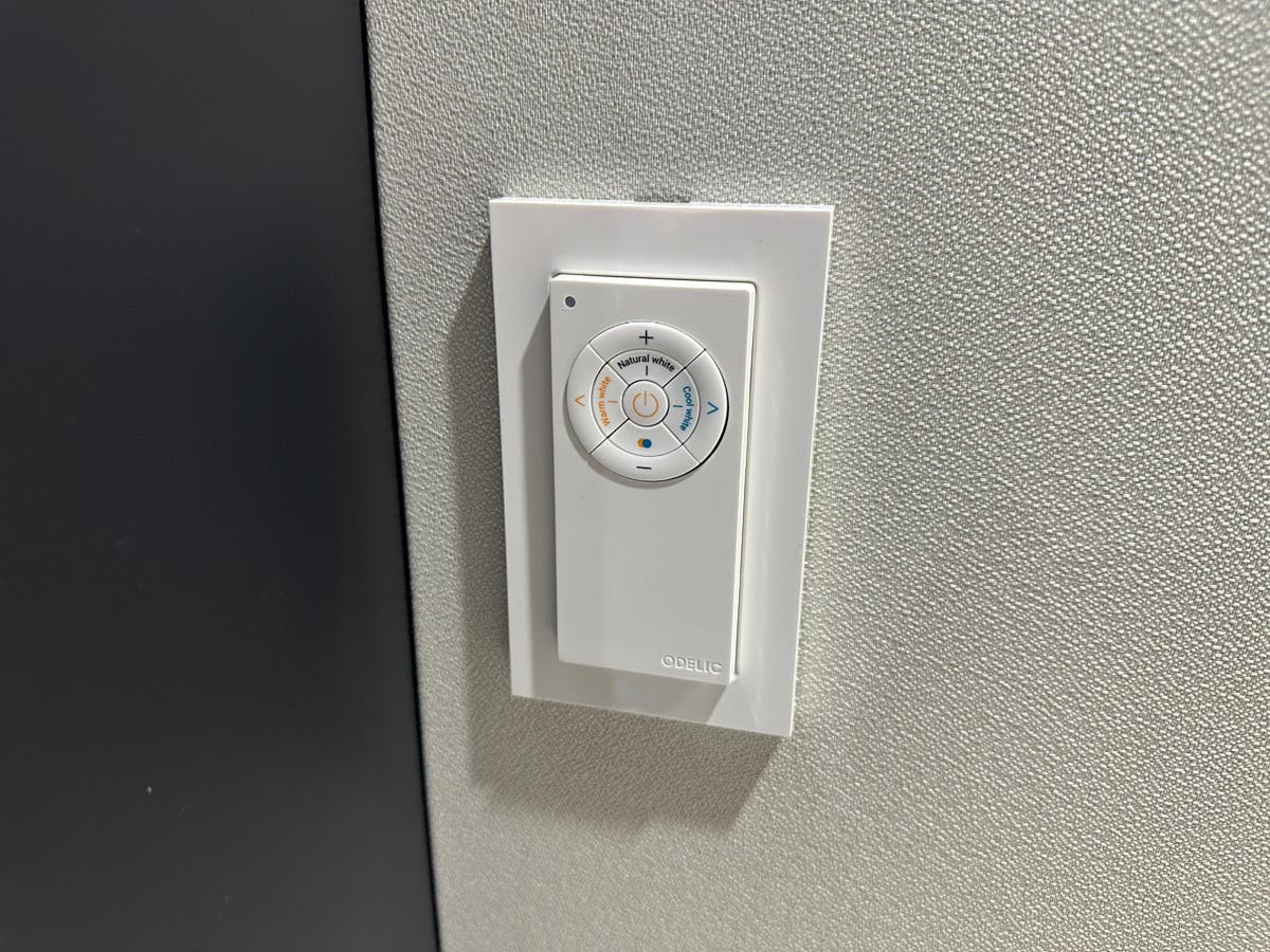 【大名天神】BOXタイプの完全個室！フォンブースBの写真6