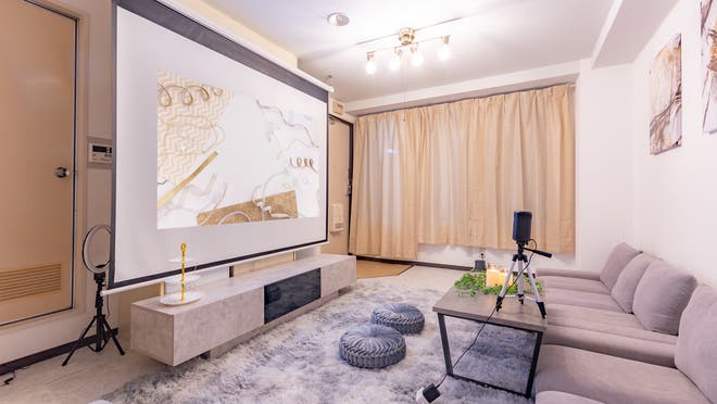 【キャンペーン中🉐今だけ🈹半額 🉐なんば駅スグ🚶推し活🫶VOD見放題🎬誕生日会🍰大人気の部屋の写真5