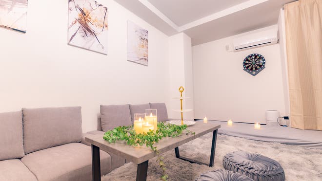 【キャンペーン中🉐今だけ🈹半額 🉐なんば駅スグ🚶推し活🫶VOD見放題🎬誕生日会🍰大人気の部屋の写真12