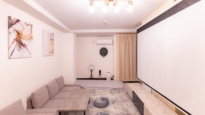 【キャンペーン中🉐今だけ🈹半額 🉐なんば駅スグ🚶推し活🫶VOD見放題🎬誕生日会🍰大人気の部屋の写真21