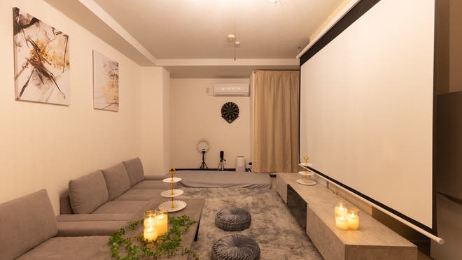 【キャンペーン中🉐今だけ🈹半額 🉐なんば駅スグ🚶推し活🫶VOD見放題🎬誕生日会🍰大人気の部屋の写真16