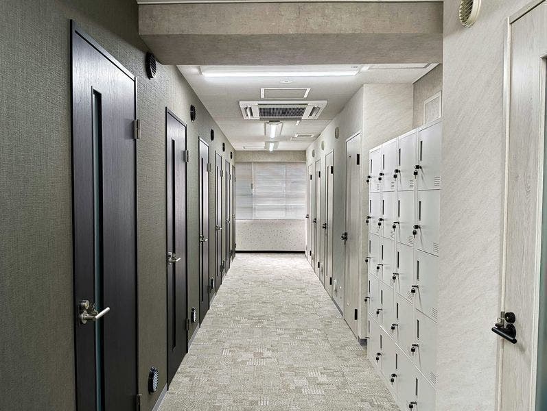 ✨12~1月値下げ中✨【茅場町駅3番出口0分】個室No.9 /外部モニター設置/WEB会議/勉強/Wifi/外出可（鍵付）の写真10