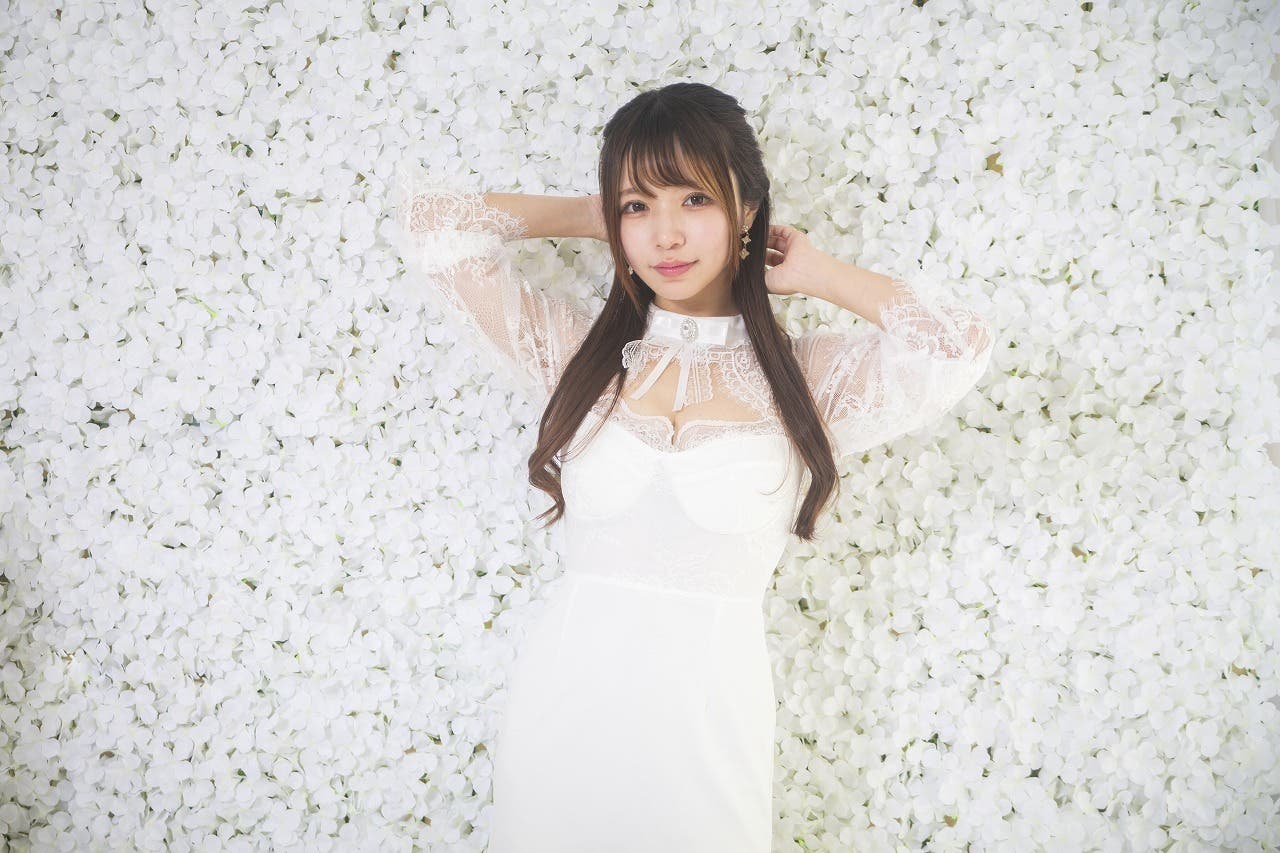 秋葉原最大規模の姫エリア（白/黒）✨豊富な自然光🌞本物の大型漆喰壁🥀花壁/広々40㎡/大型背景紙7種/グリーンバックの写真7