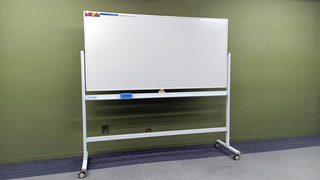 『スタッフ常駐👩維持管理費0円』駅徒歩1分🚃100㌅プロジェクター🎦楽器練習🎻撮影📸ゲーム会♠【多目的スペース】の写真10