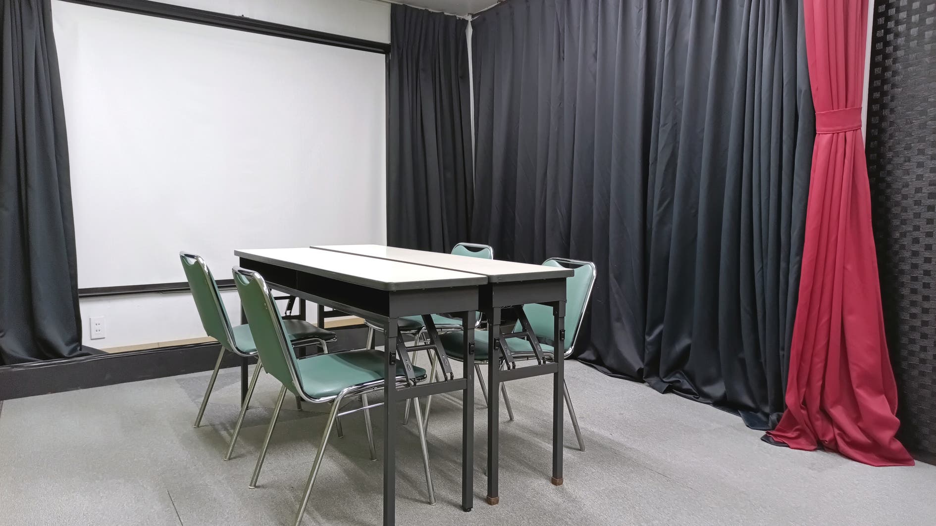 『スタッフ常駐👩維持管理費０円』駅徒歩1分🚃100㌅プロジェクター🎦楽器練習🎻撮影📸ゲーム会♠【多目的スペース】の写真6