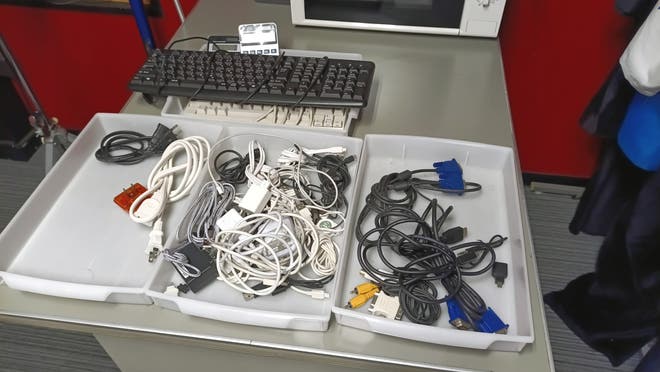 【スタッフ常駐👩維持管理費0円】駅徒歩1分🚃テレワーク📞Web面接💻勉強📚楽器練習🎻教室💅【事務スペース】の写真11