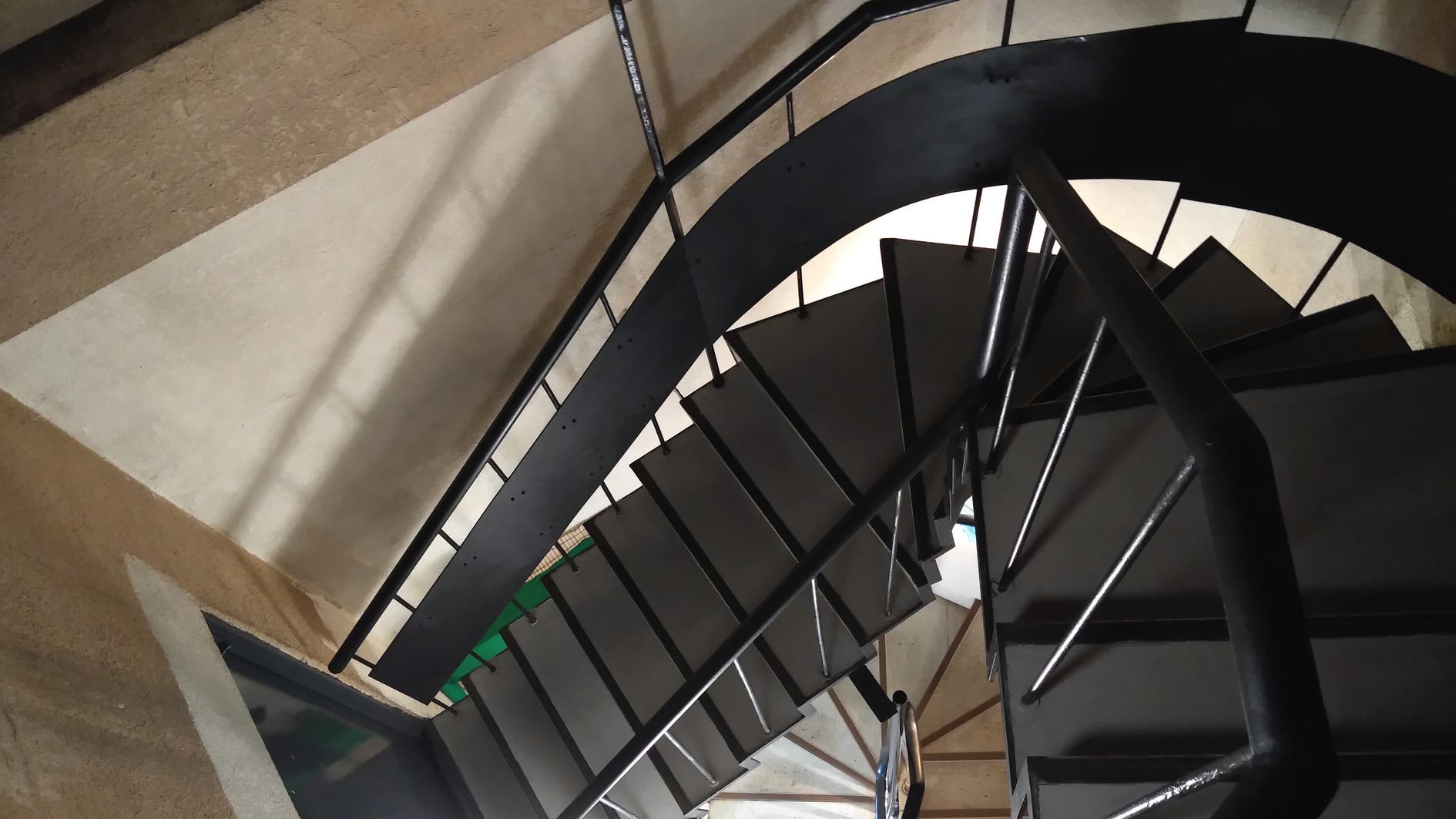 【スタッフ常駐👩維持管理費０円】駅徒歩1分🚃テレワーク📞Web面接💻勉強📚楽器練習🎻教室💅【事務スペース】の写真15