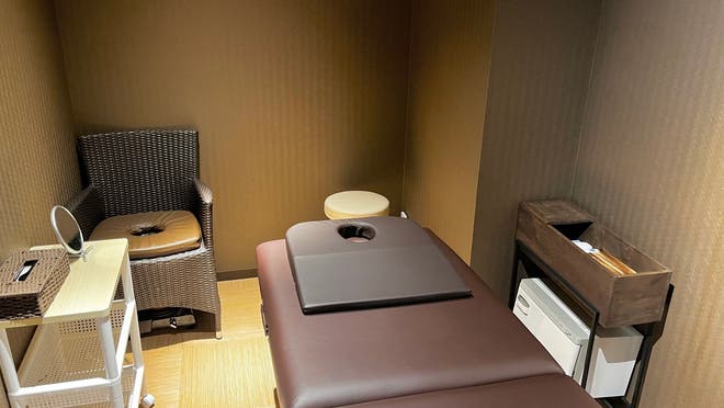 国立駅徒歩2分🌿駅近シェアサロン【国立Julian】🌿の写真1