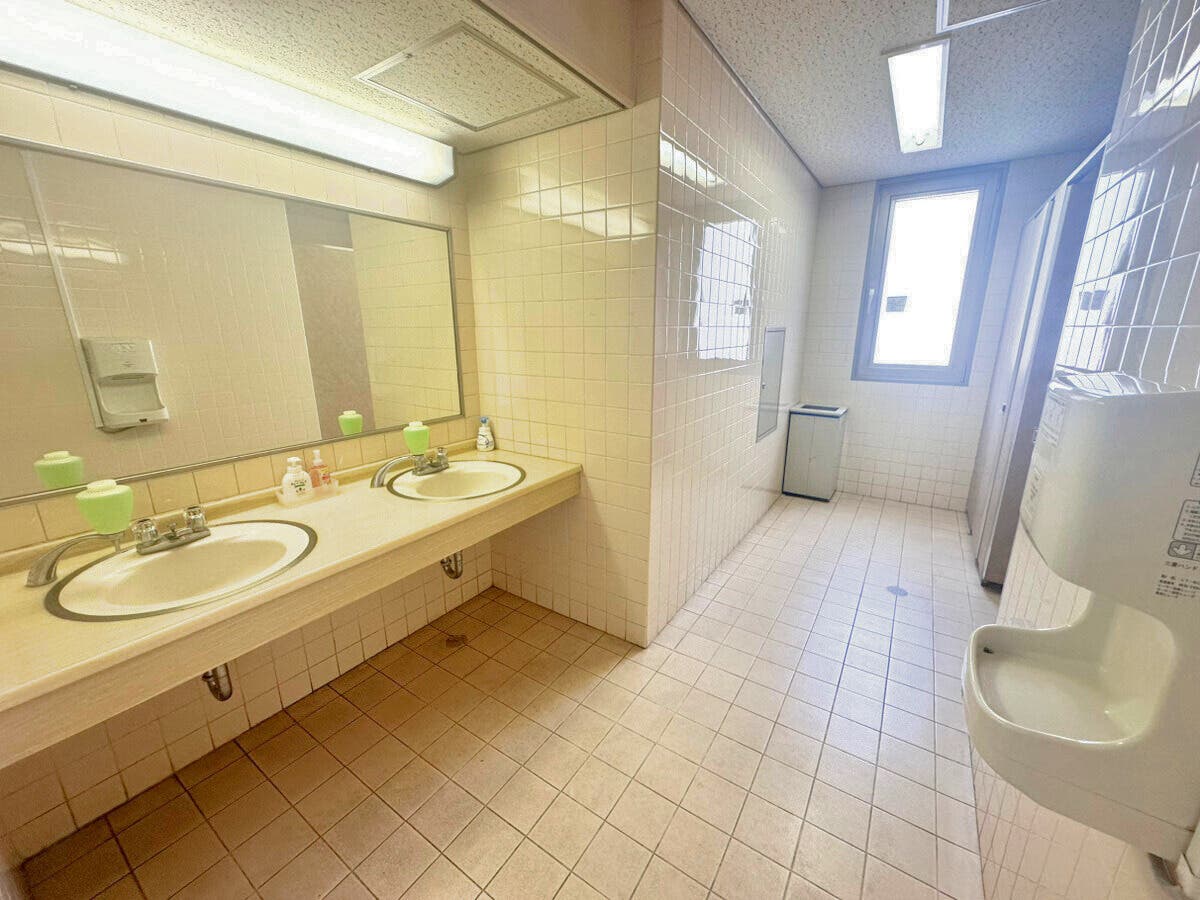 【仙台駅から徒歩4分】仙台あおば通店　5階ミーティングルーム【少人数の商談や面接に最適、カフェコーナー有】の写真7