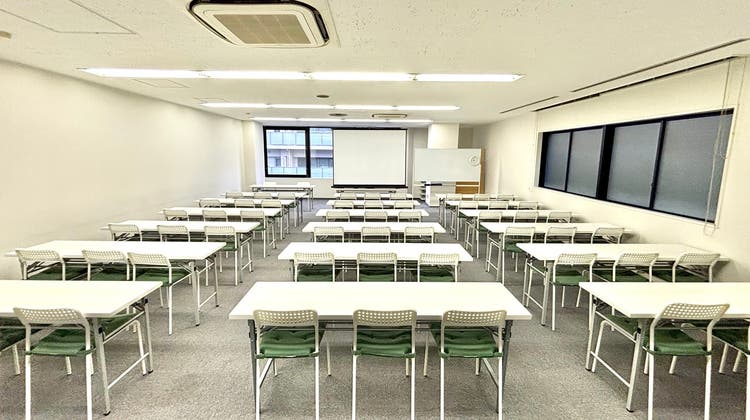 【青葉通一番町駅から徒歩1分】仙台一番町店 6階A会議室【マイク・プロジェクター・モニターなど設備豊富】の写真1