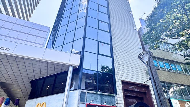 【青葉通一番町駅から徒歩1分】仙台一番町店 6階A会議室【マイク・プロジェクター・モニターなど設備豊富】の写真2