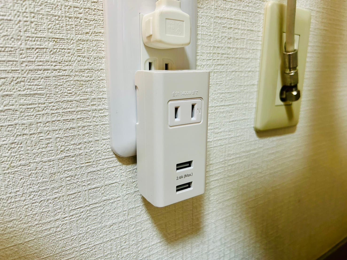 【ゴミ捨て無料】新宿三丁目駅徒歩30秒🚃24時間365日営業🏪ゲーム沢山👾グリーンチャンネル🐎BS・CS・地デジ、DVD, BDの写真26