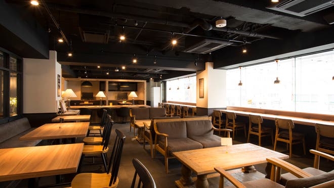 【1~4ソファ席】新橋駅徒歩1分/有人受付/デザイナーズ/電源Wi-Fi完備で商談やWeb会議に最適の写真3