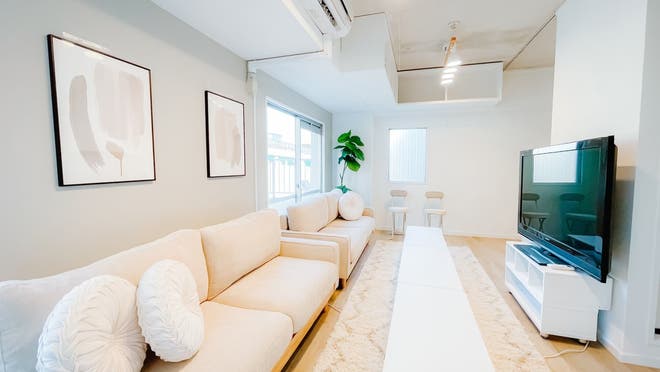 <シェア袋町>【袋町駅/本通駅すぐ🚉】最大14名🙆♀️女子会💭/映画鑑賞🍿/パーティ🥳/ビジネス利用🧹ごみ捨て無料🧹の写真2