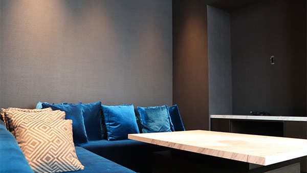 【カラオケルーム】★飲み放題付き★新橋駅徒歩1分!特別空間✨駅近レンタルスペース🏠隠れ家風🔐大人数OK😍の写真2