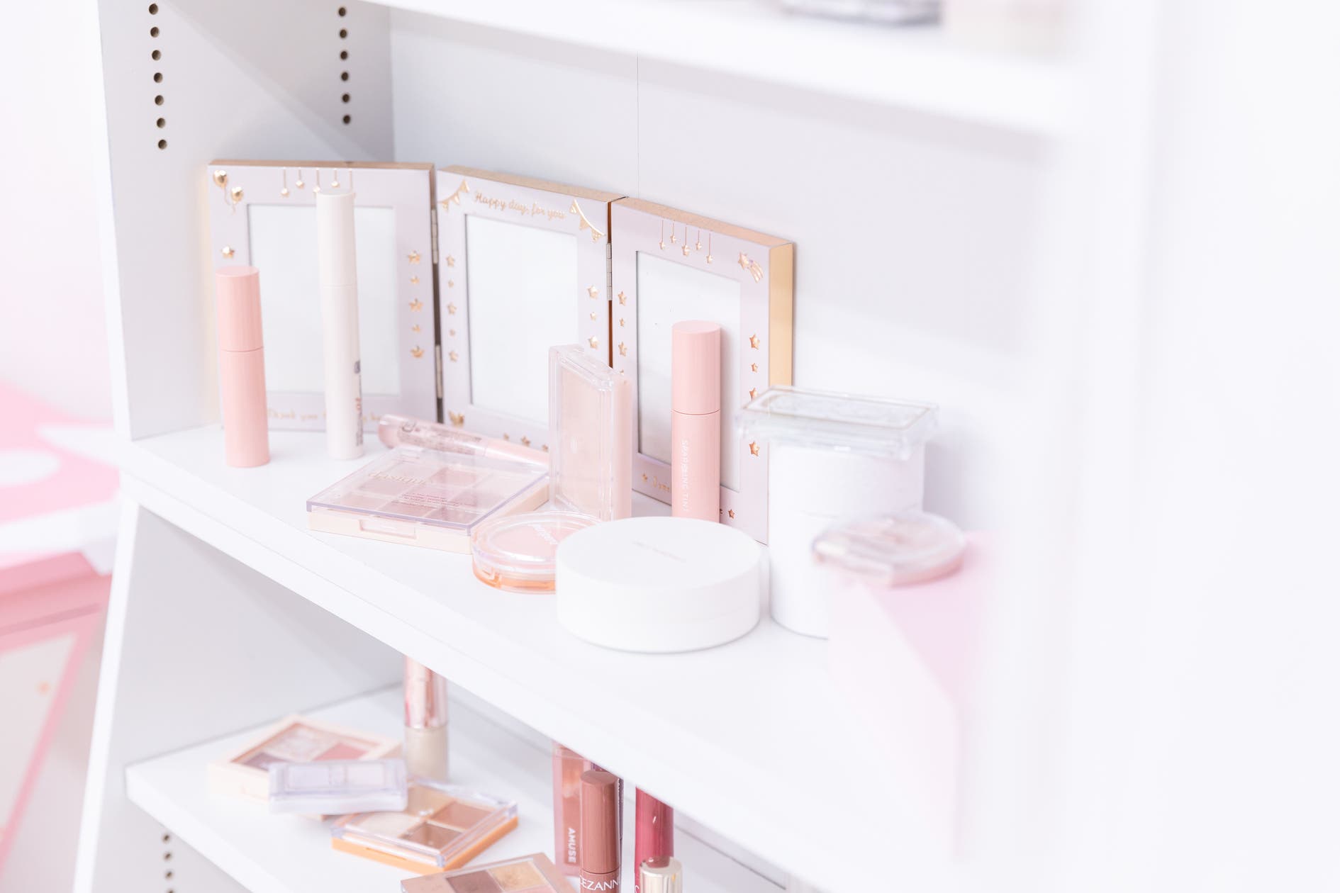 かわいいイルミネーション、女子ゲーミング部屋で可愛い撮影、MVやポートレートやコスプレ、オフ会や女子会、本人不在の誕生日会も！の写真16