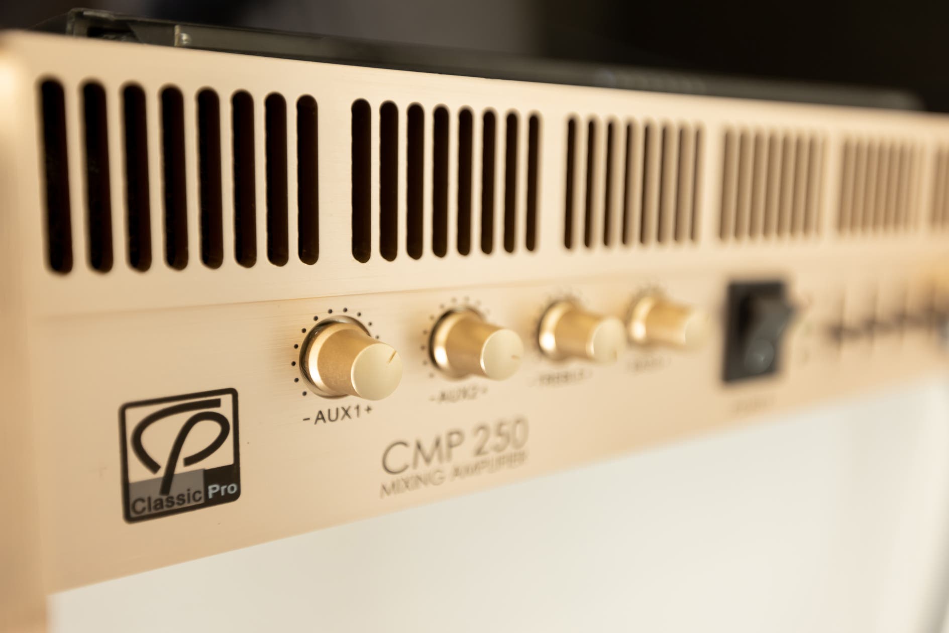 岐阜県下最大級の広さ 白ホリのレンタルスタジオの写真12