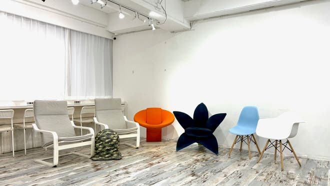 1号店 窓5m自然光◎|新宿西口駅2分/JR新宿駅7分|機材無料◎撮影スタジオ|土足可!エレベーター有|90平米の写真14